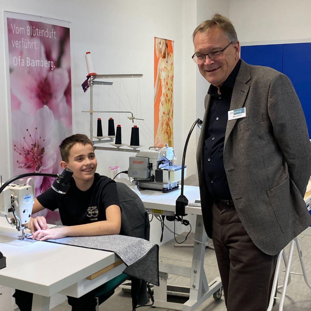 13 young people and the Lord Mayor visit | Ofa Bamberg